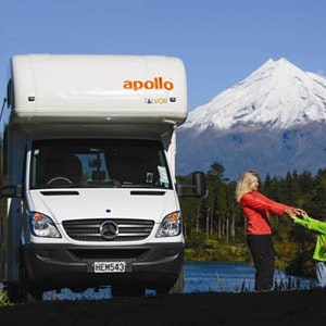 Apollo Euro Deluxe Motorhome – 6 Berth