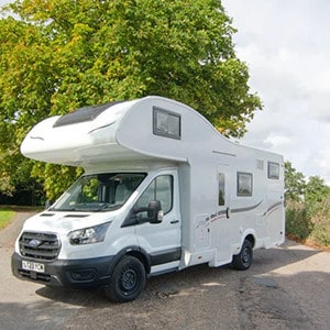 Britz Navigator Motorhome – 5 Berth